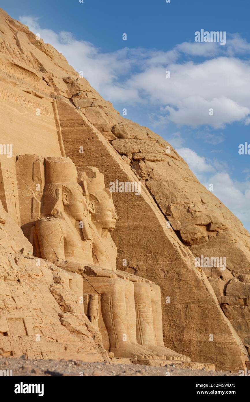 Ramses ii pharaoh of egypt hi-res stock photography and images - Alamy