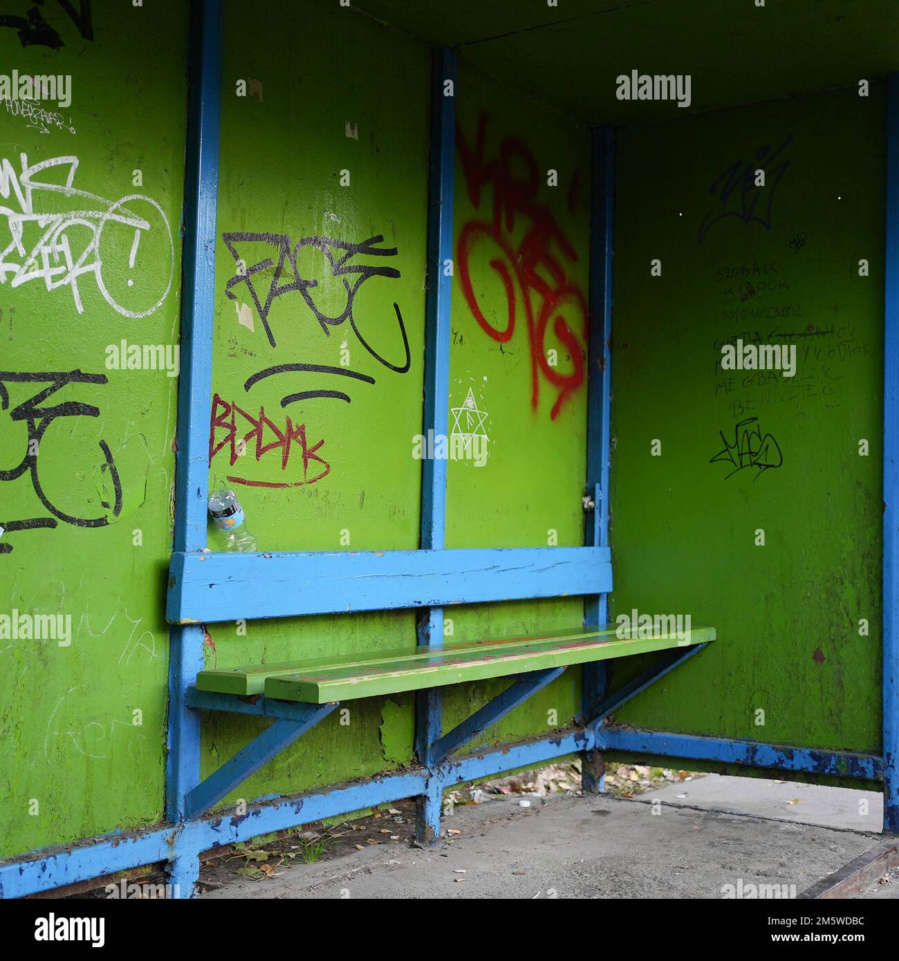 Ghetto bus stop hi-res stock photography and images - Alamy