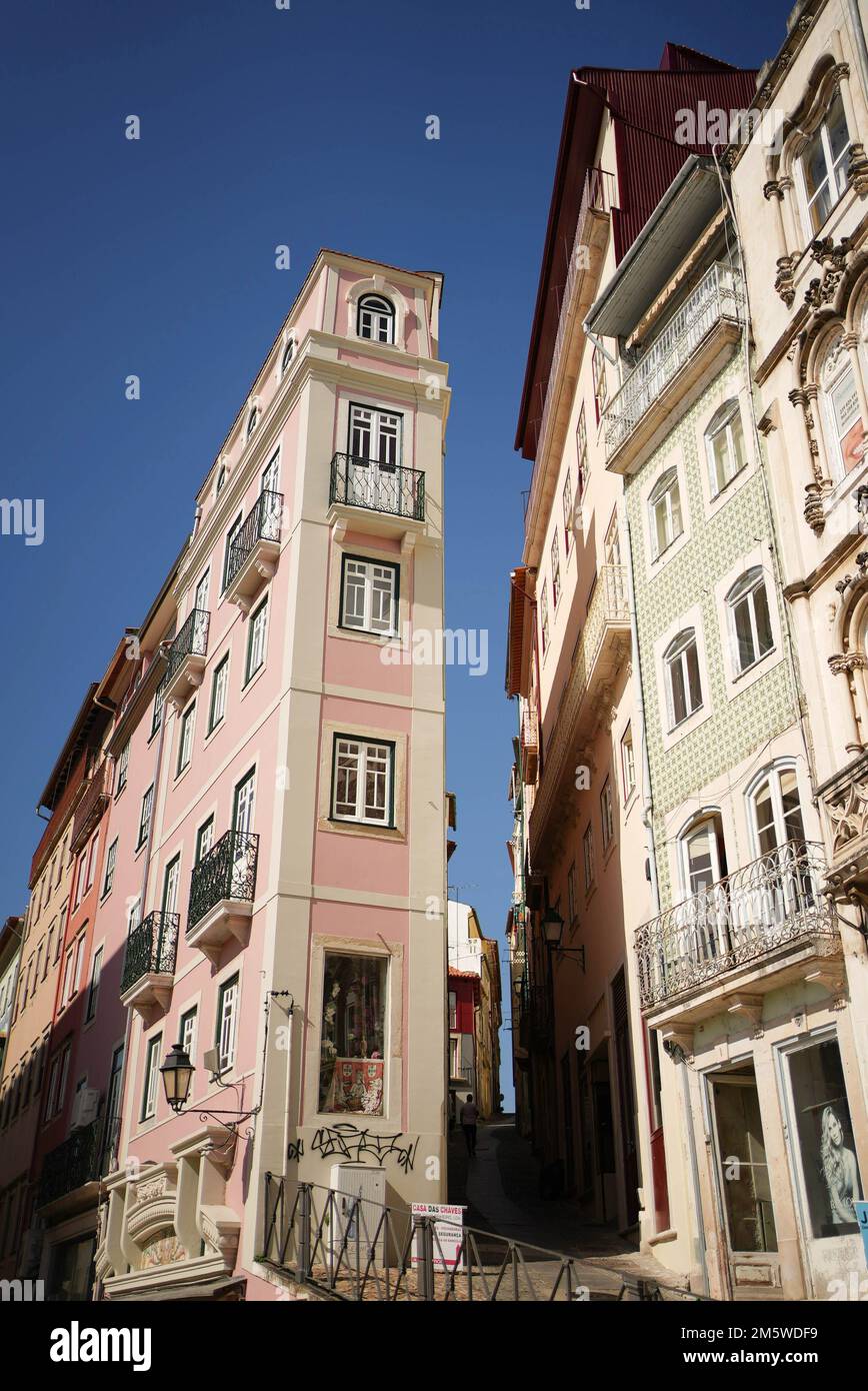 Narrowest building in a city Stock Photo - Alamy