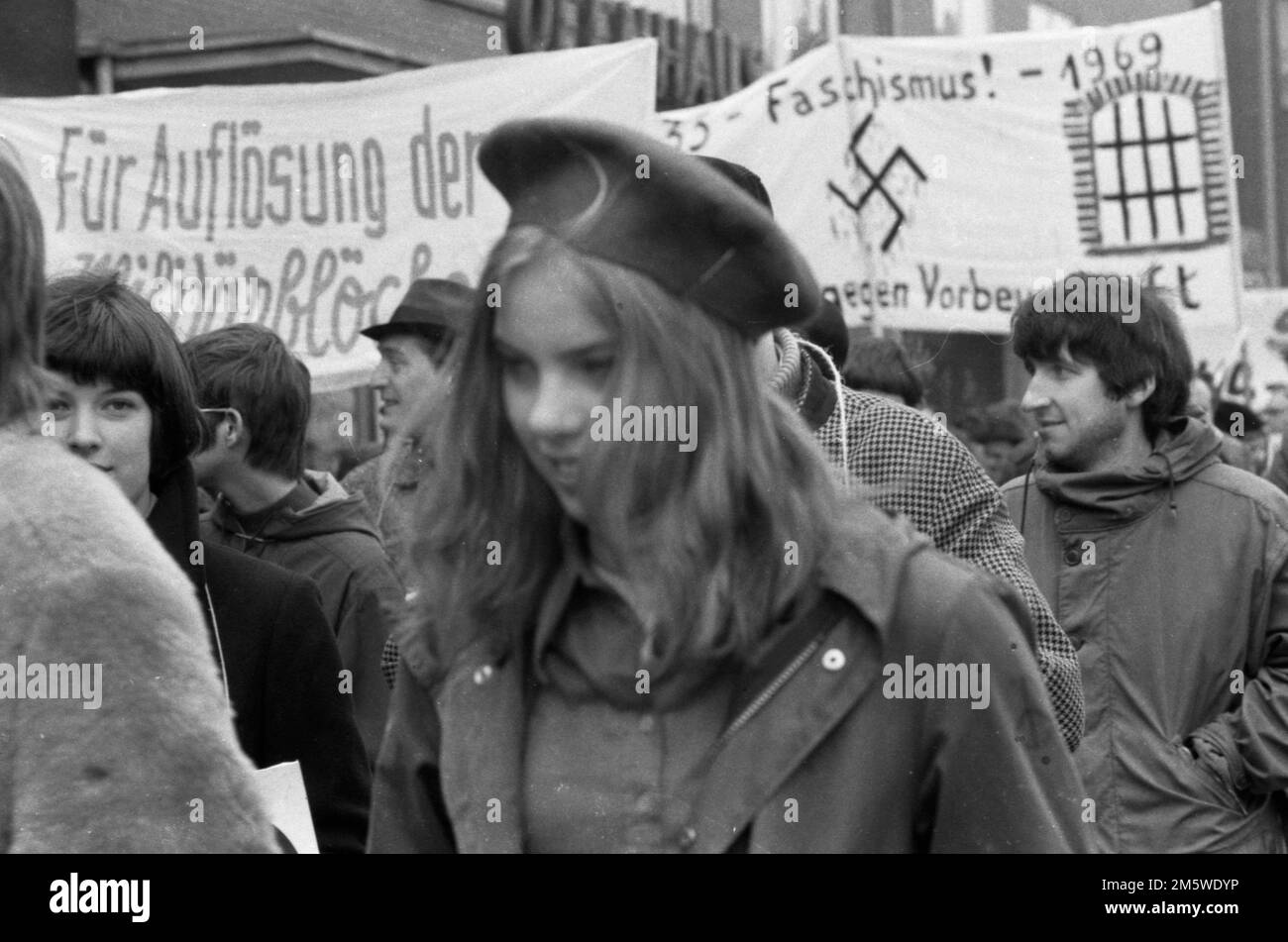 For disarmament and against nuclear weapons in Germany. 1967 in the ...