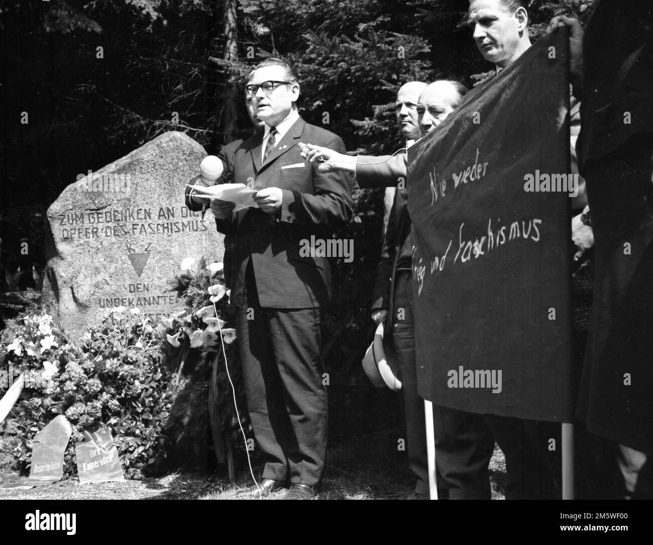 The City of Hanover and the State of Lower Saxony in the 1950s and ...