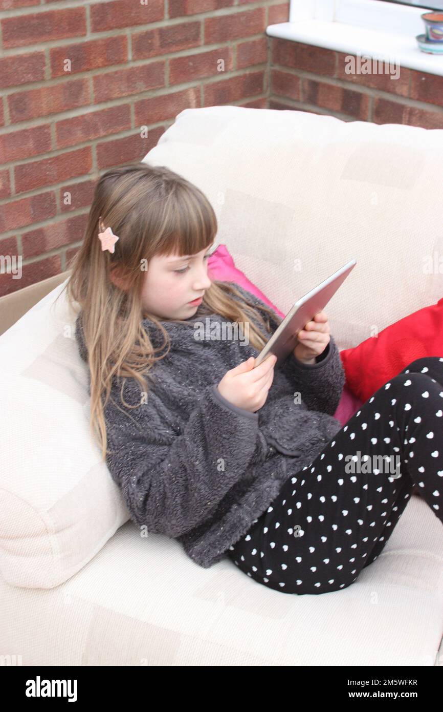 Student house uk inside hi-res stock photography and images - Alamy