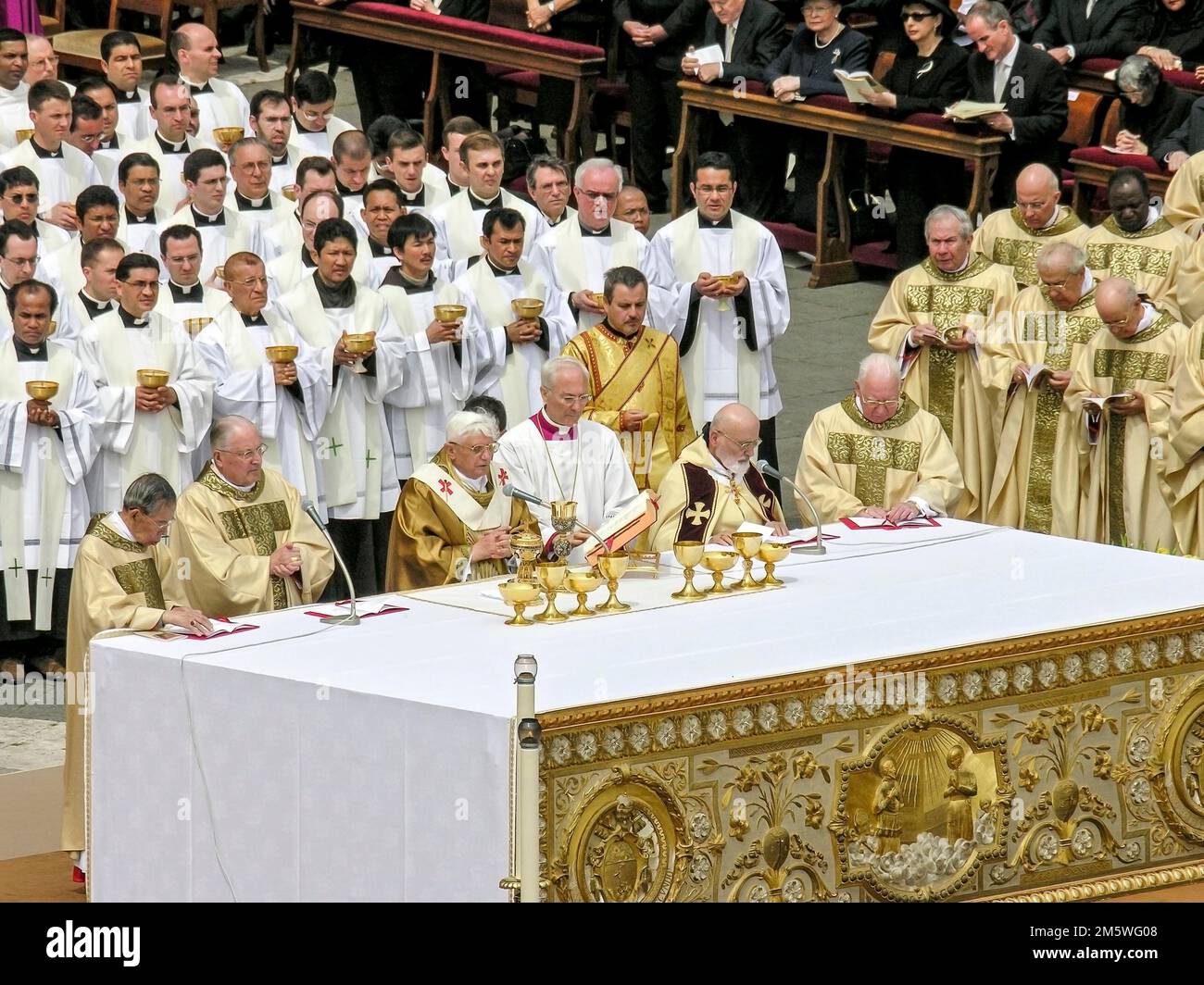 Holy Mass by Pope Benedict XVI Joseph Ratzinger, Inauguration Ceremony ...