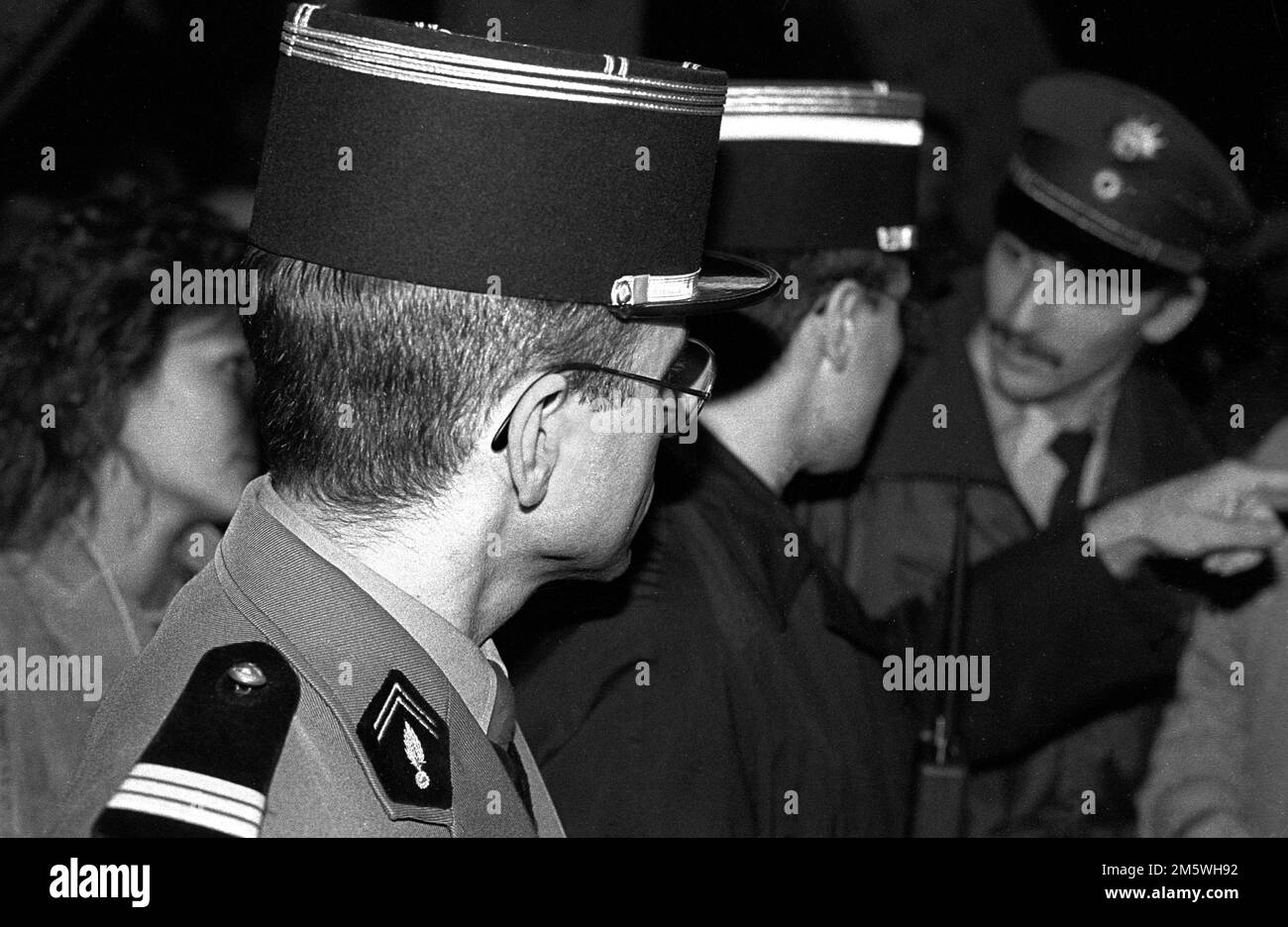 GDR, Berlin, 09. 11. 1989, opening of the Berlin Wall, Bornholmer ...