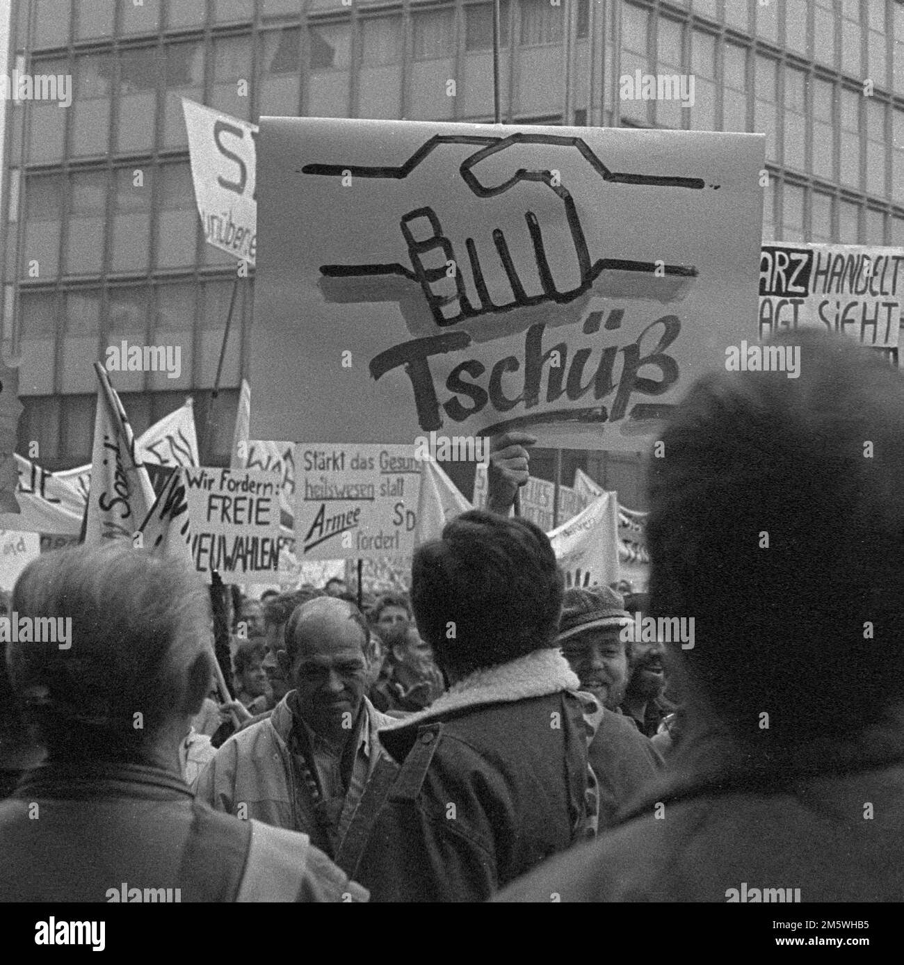 Demonstration german reunification Black and White Stock Photos ...