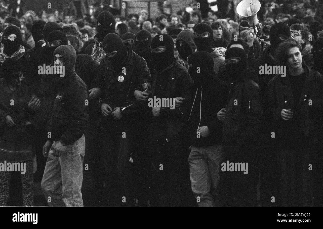 German reunification 1990 october hi-res stock photography and images ...