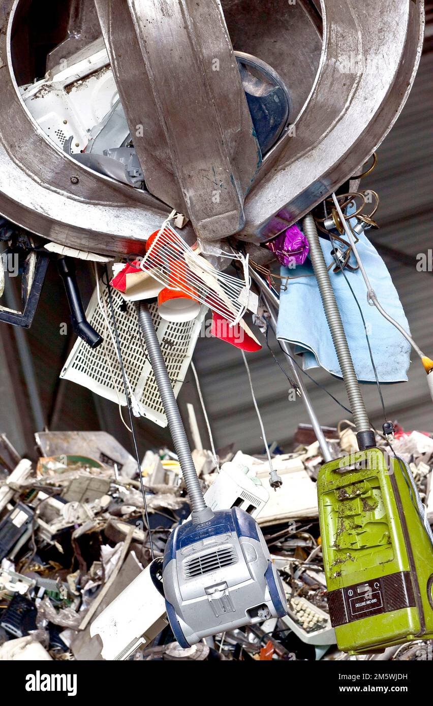 Storage of e-waste E-waste. Electronics recycling by sims, .eindhoven ...