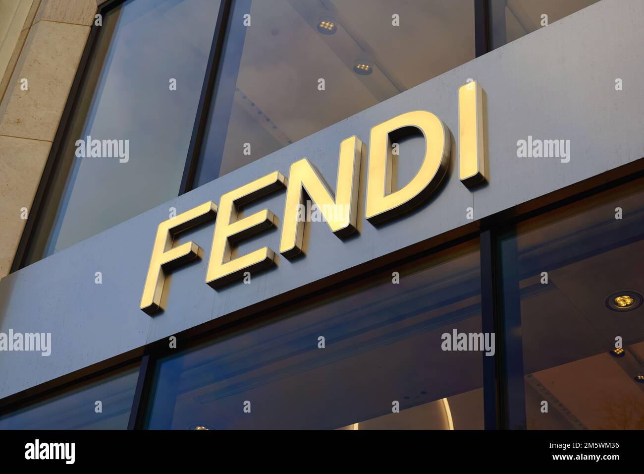 Fendi logo hi-res stock photography and images - Alamy