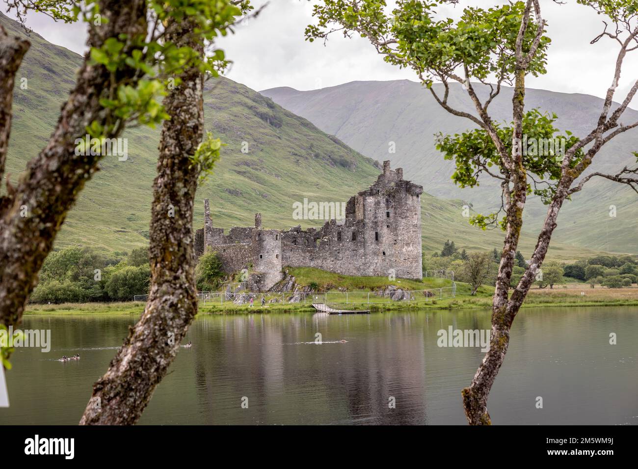 Kilchurn Castle, Lochawe, Dalmally, Scotland, UK Stock Photo - Alamy