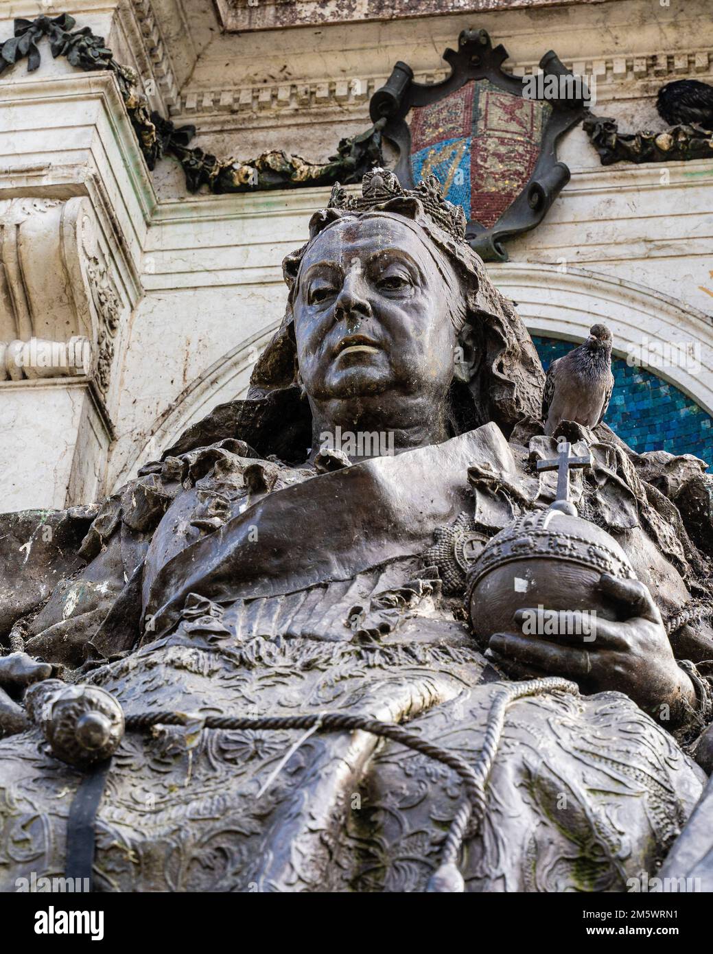 queen victoria statue Stock Photo - Alamy
