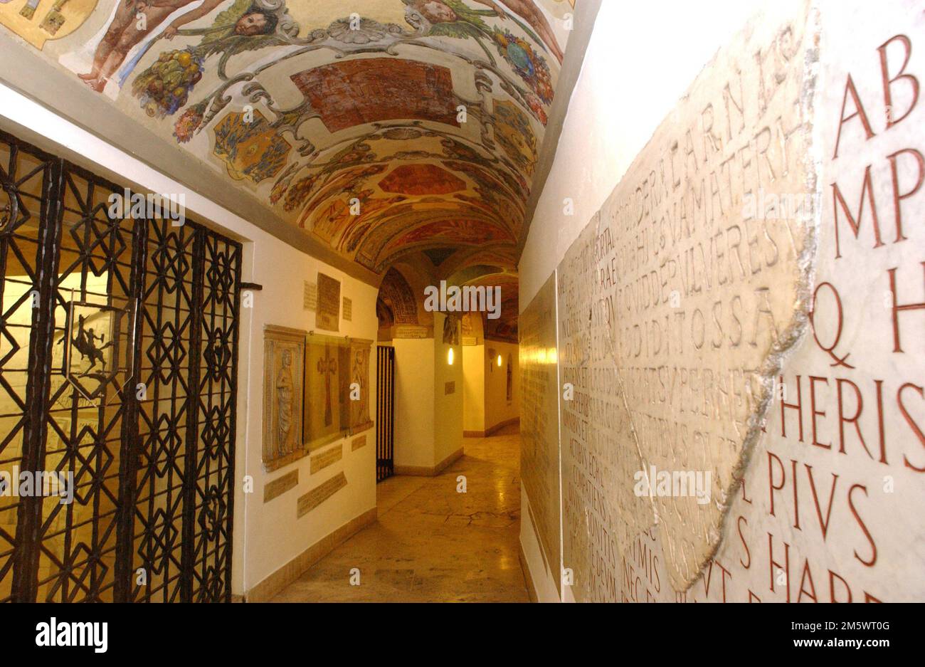 The crypt of St. Peter's Basilica, resting place of 148 popes from St ...