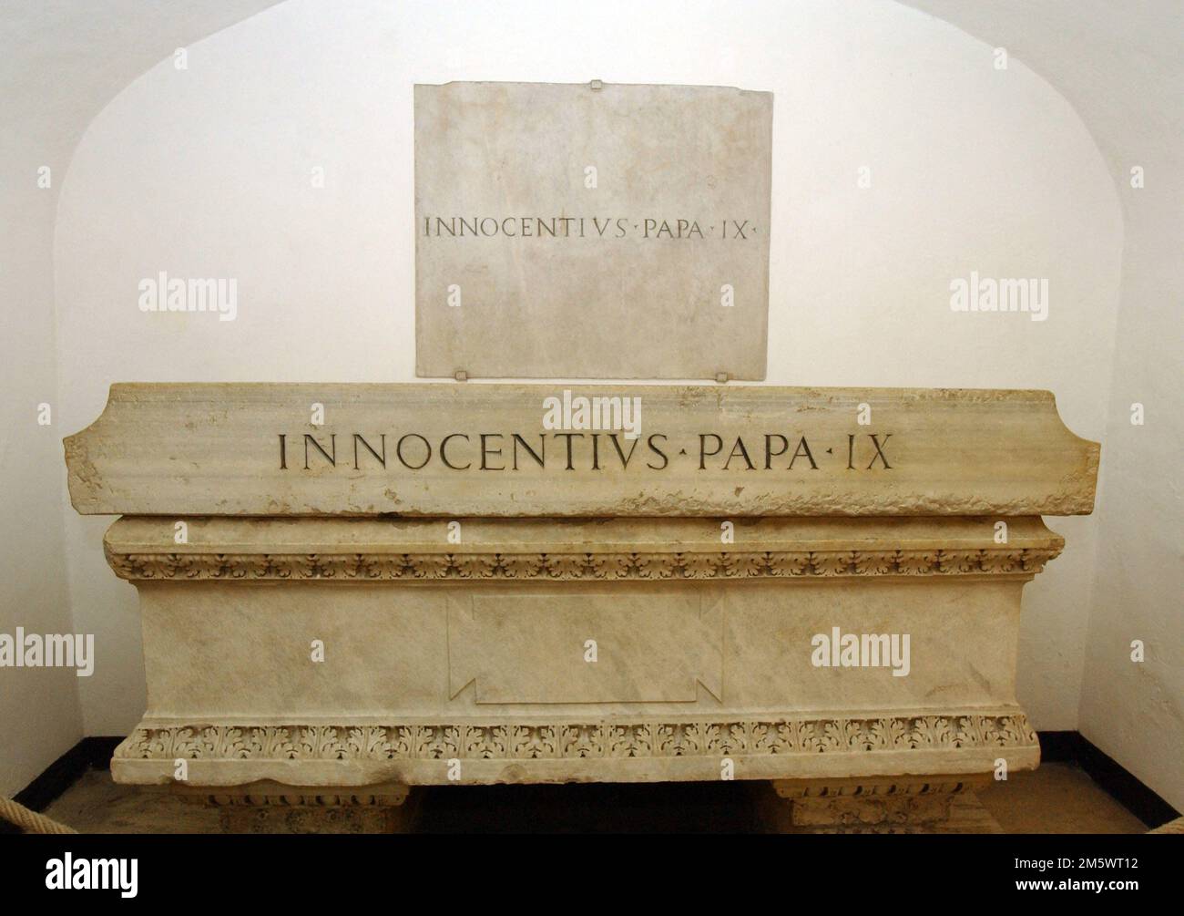 Innocent IX's tomb in the crypt of St. Peter's Basilica, resting place ...
