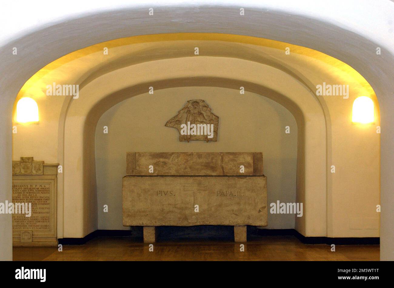 Pius III's tomb in the crypt of St. Peter's Basilica, resting place of ...