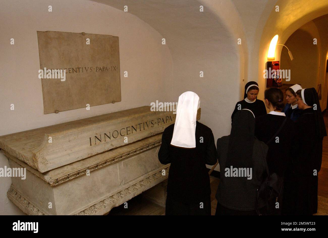 Innocent IX's tomb in the crypt of St. Peter's Basilica, resting place ...
