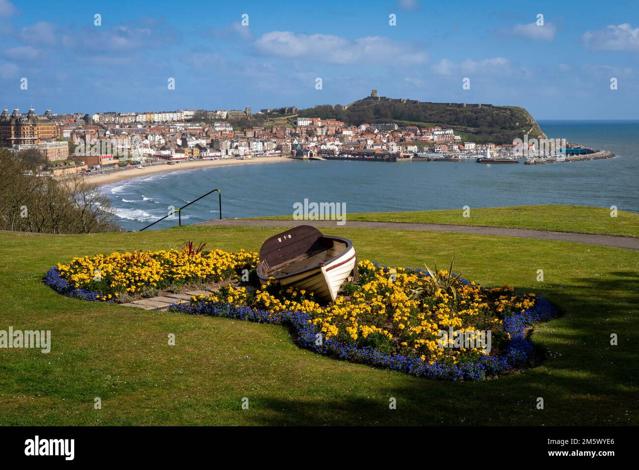 Scarborough Coast, Scarborough, England, UK Stock Photo - Alamy