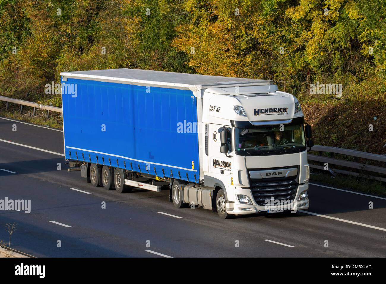 Hendrick European DAF XF PZ 137UX Stock Photo - Alamy