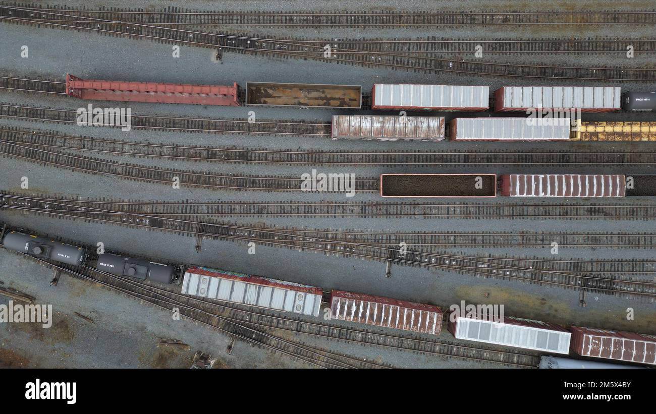 Ups scs hi-res stock photography and images - Alamy