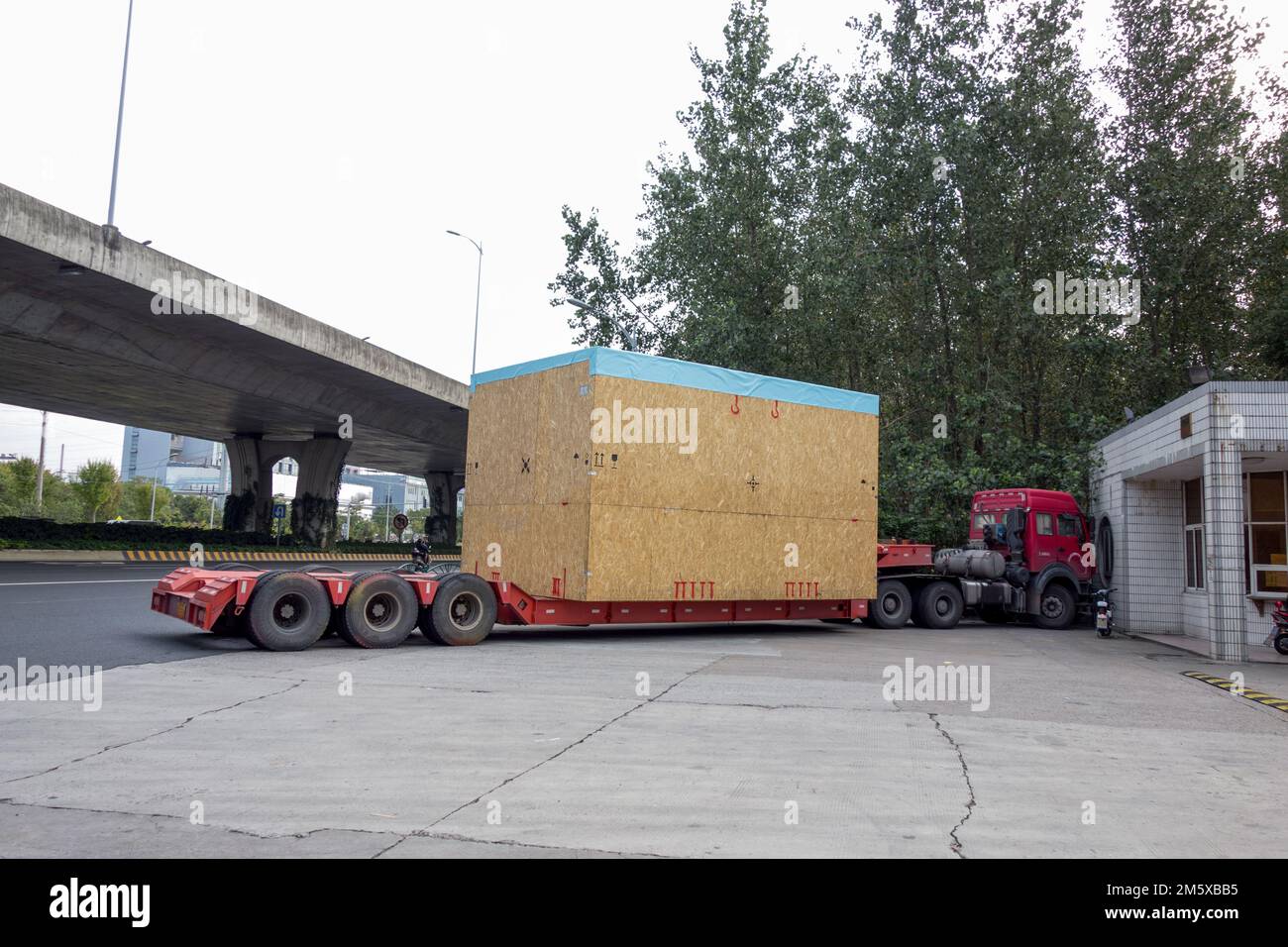 A wooden sheet box on a truck by the road Stock Photo - Alamy