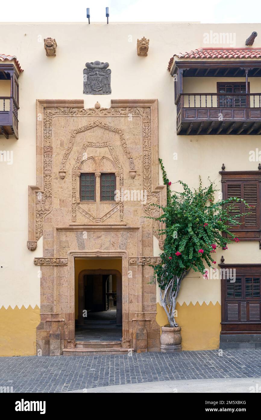 Casa colon balcony hi-res stock photography and images - Alamy