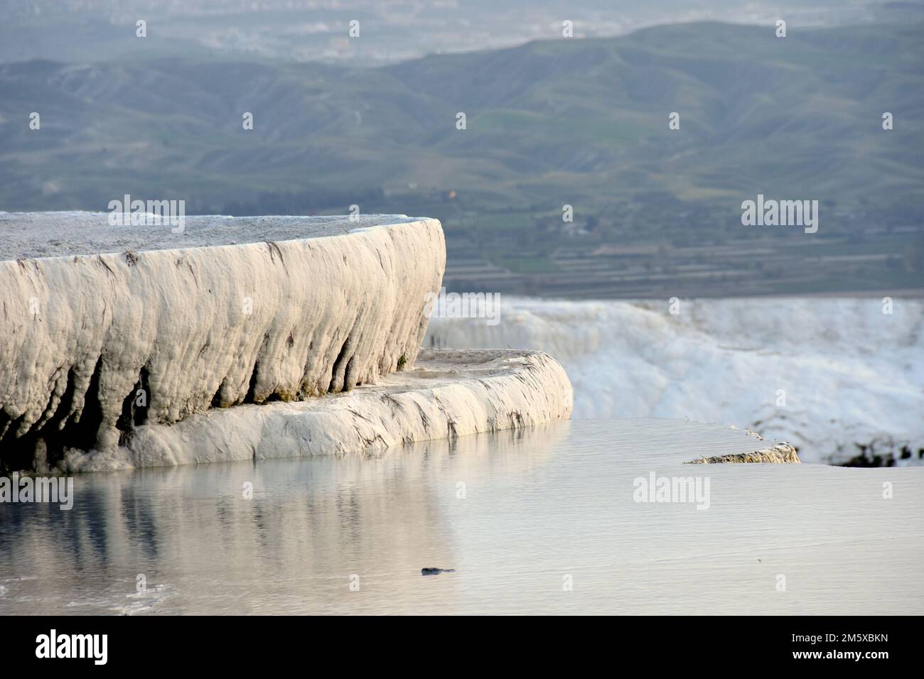 Thermal Terraces of Hot Springs at Pammukale, Turkey Stock Photo - Alamy