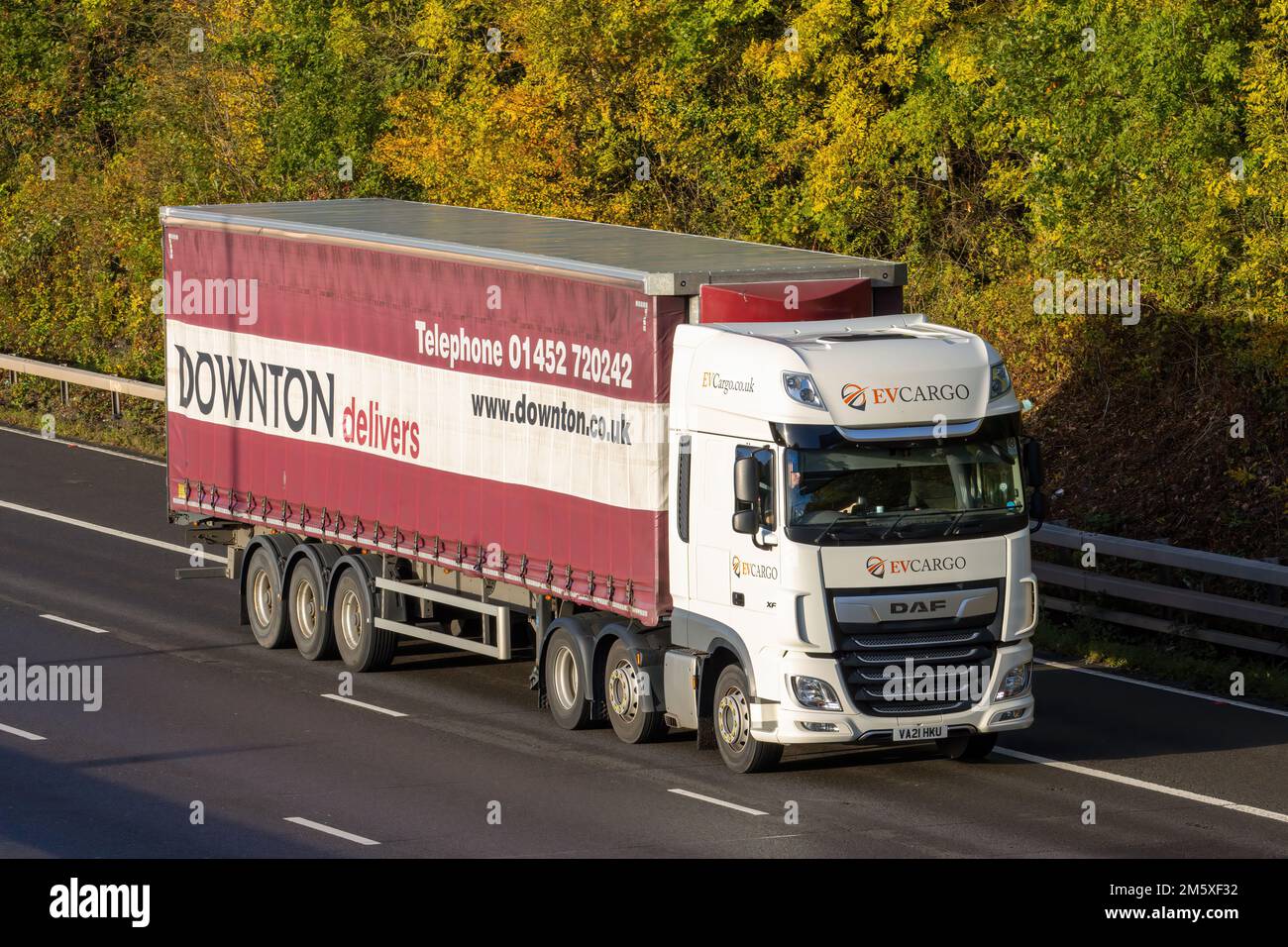 EV Cargo DAF XF VA21 HKU Stock Photo - Alamy