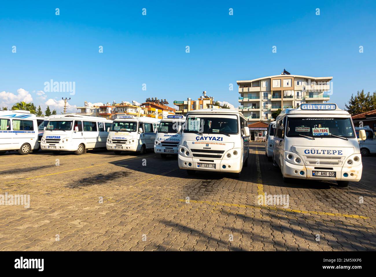 Transportation Antalya. Minibuses in Manavgat, Turkey Stock Photo - Alamy