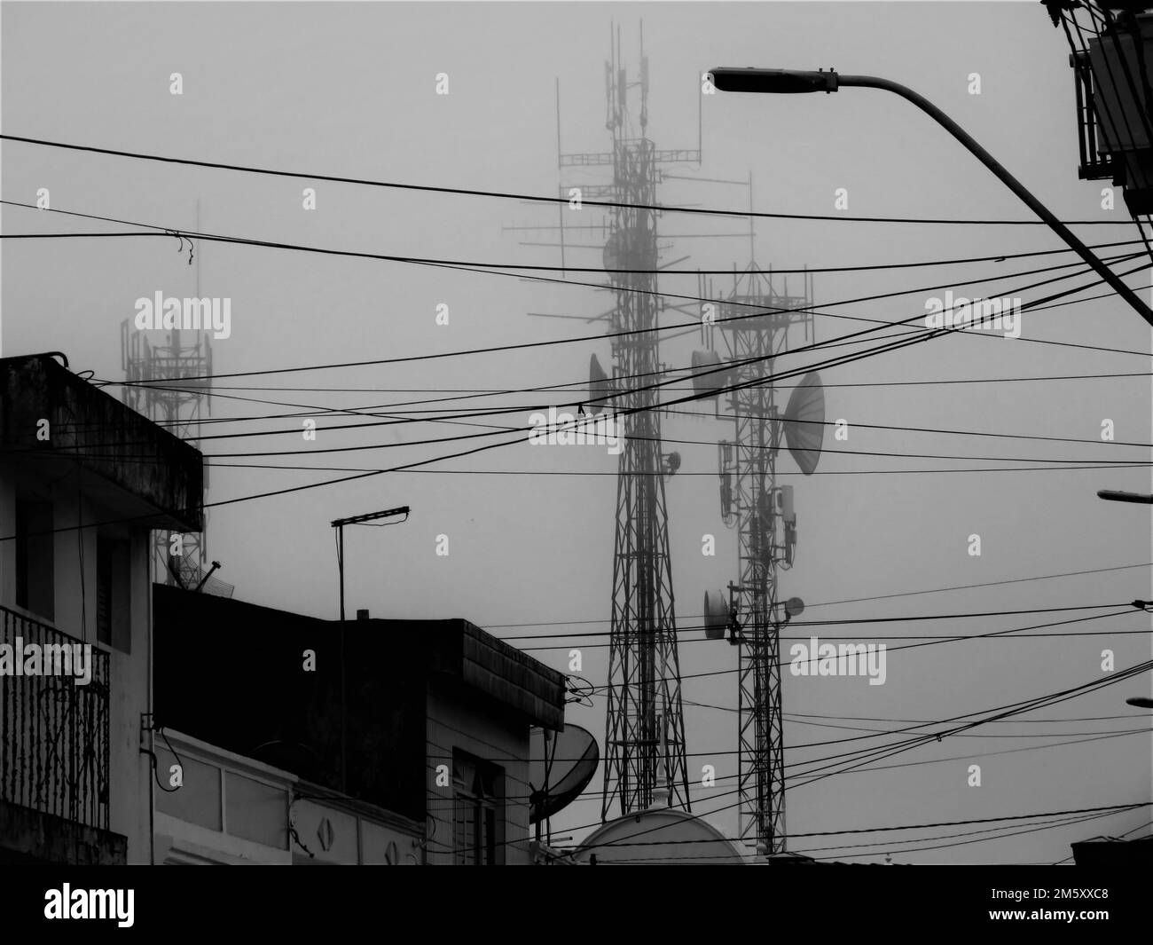 Telecommunications towers Black and White Stock Photos & Images - Alamy