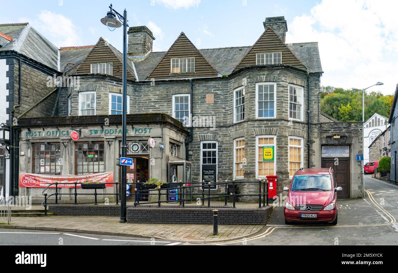 Swyddfa post corwen hi-res stock photography and images - Alamy