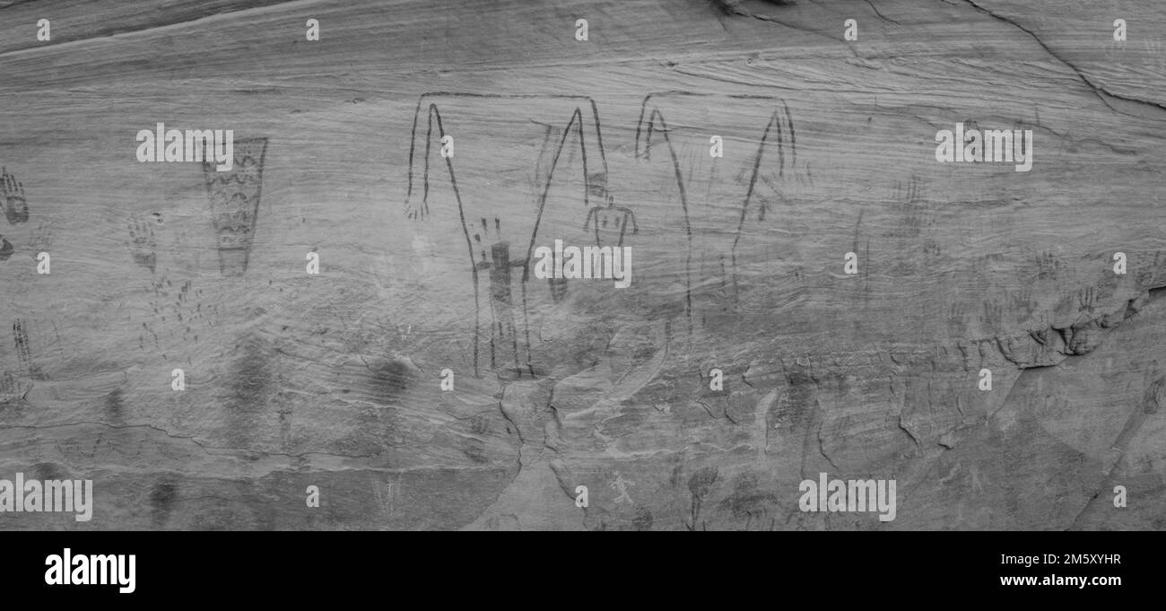 Green Mask Ruin. Backpacking in Grand Gulch and viewing Anasazi ...