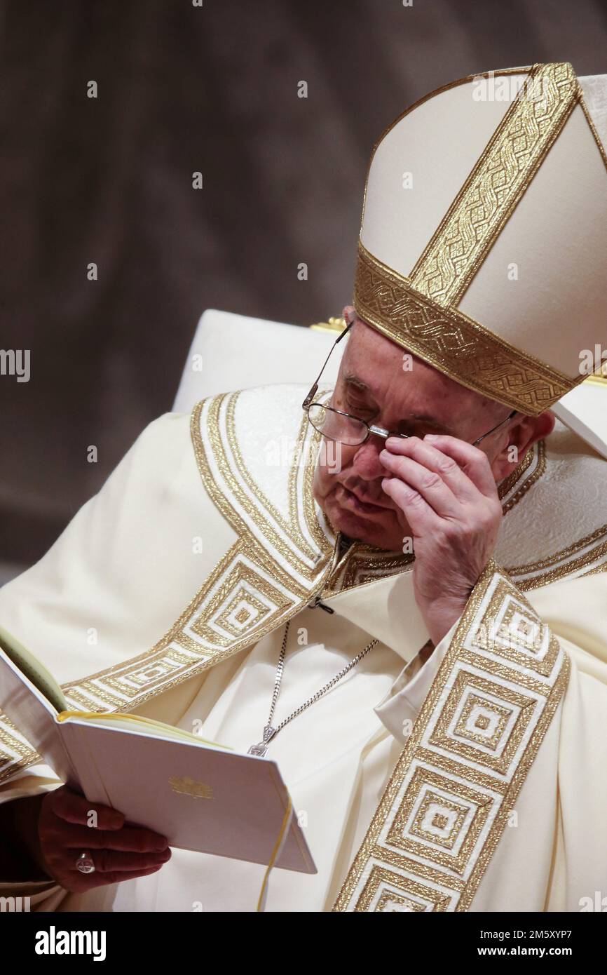 December 31, 2022 - POPE FRANCIS leads first Vespers of the Solemnity ...