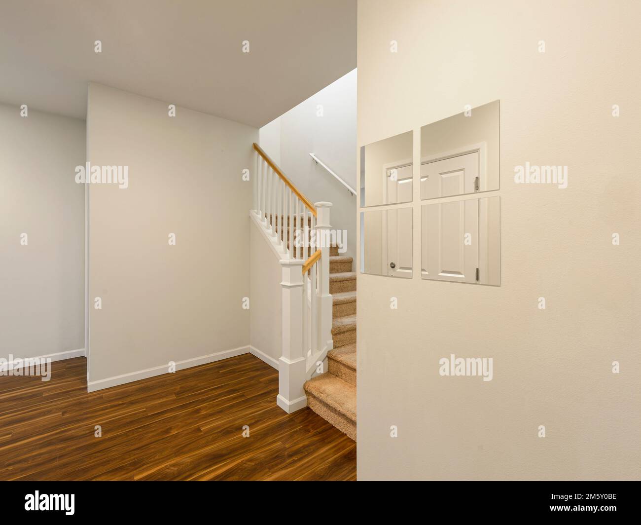 Modern residential front entrance interior Stock Photo - Alamy