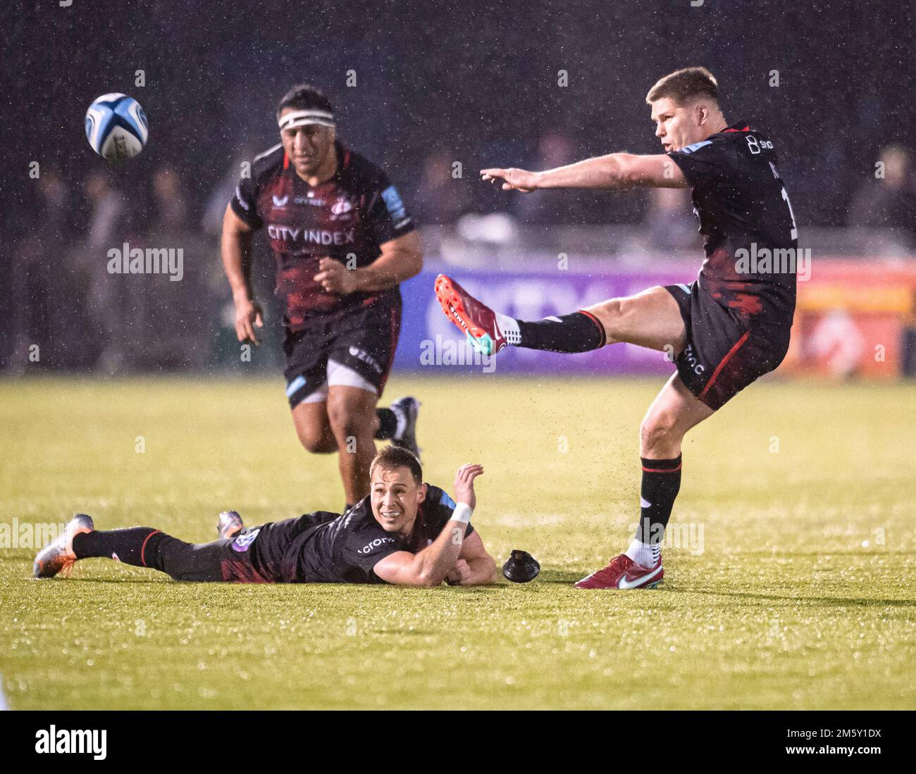 LONDON, UNITED KINGDOM. 31st, Dec 2022. Owen Farrell (Capt.) takes a ...