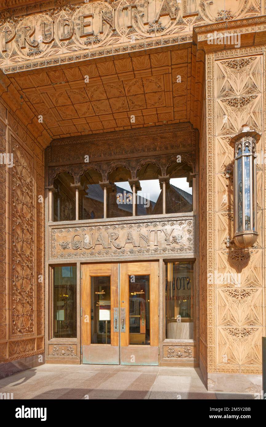 Landmark Guaranty Building designed by Louis Sullivan, richly ...