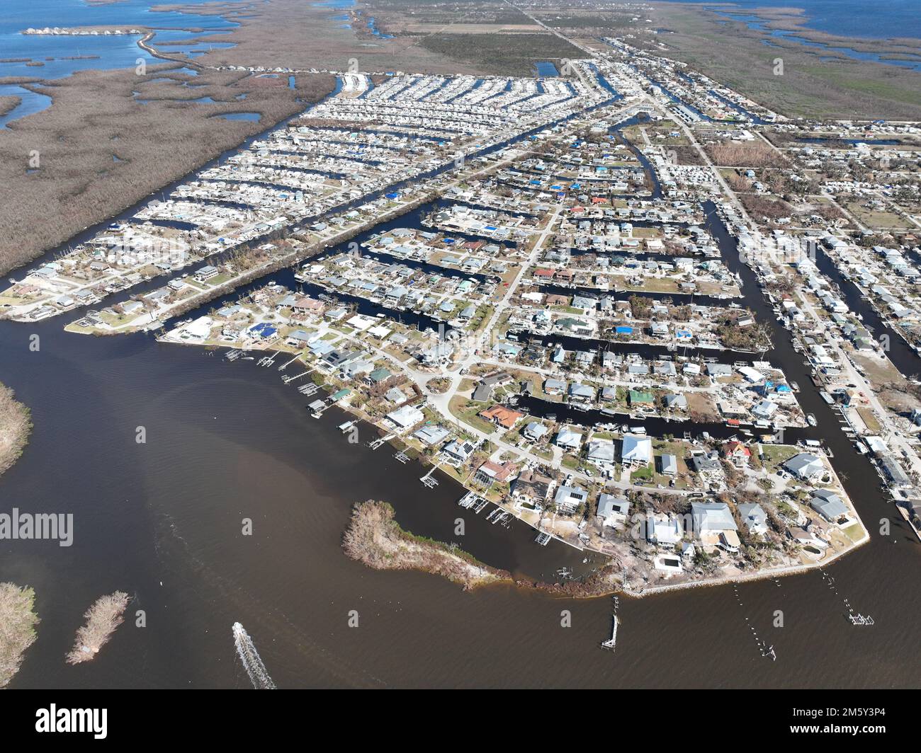 Hurricane ian street view hi-res stock photography and images - Alamy