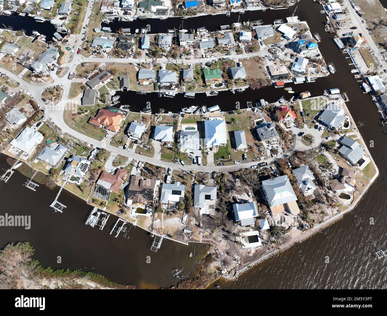 Hurricane ian street view hi-res stock photography and images - Alamy