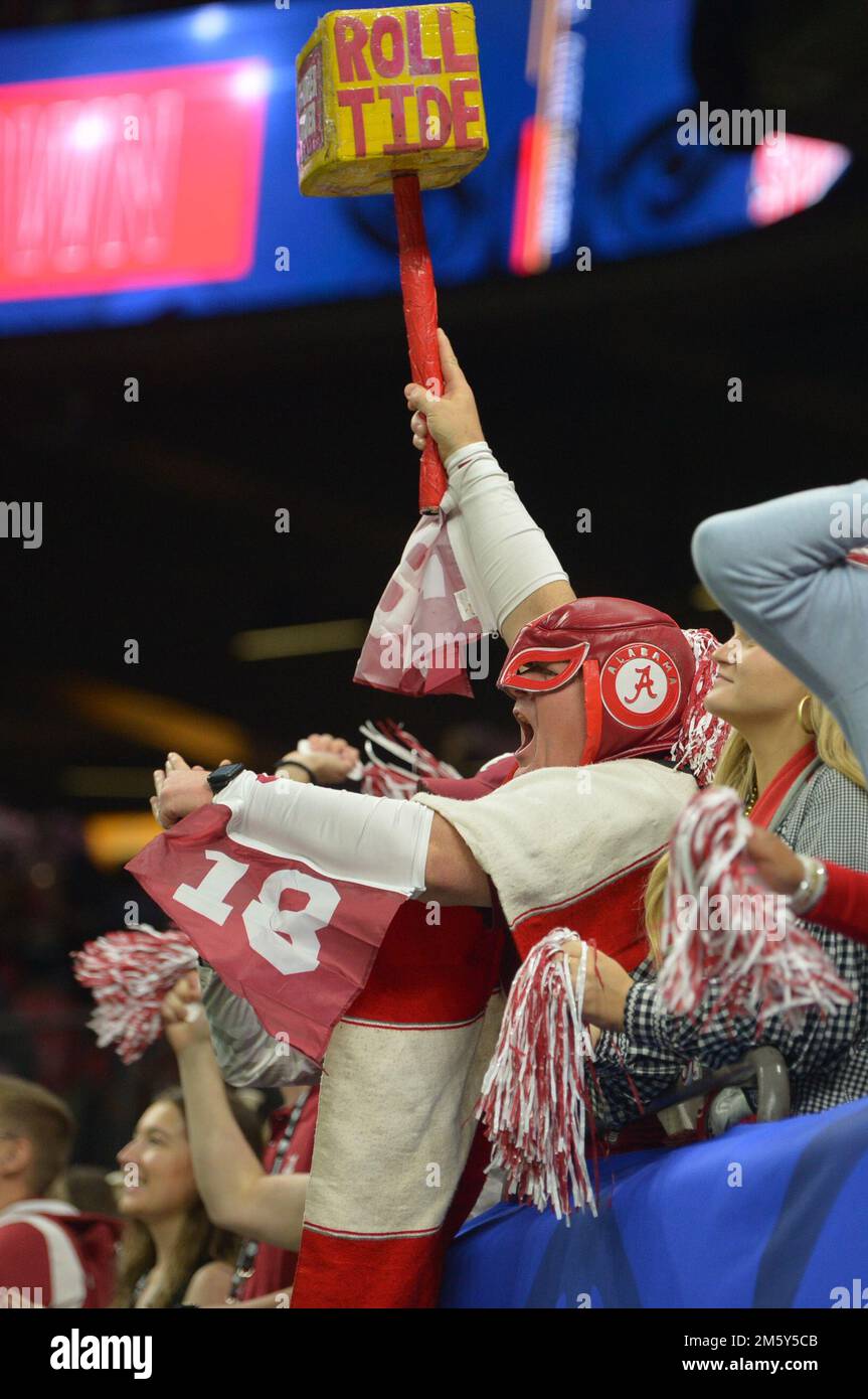 New Orleans, LA, USA. 31st Dec, 2022. Alabama Crimson Tide fans ...