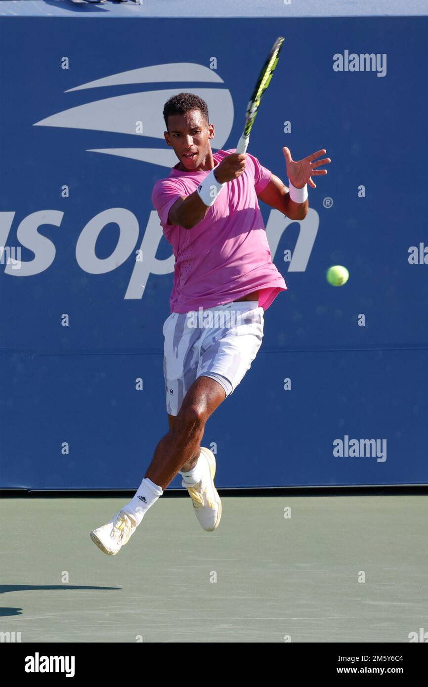 Canadian tennis player Felix Auger-Aliassime in action at the 2022 US ...