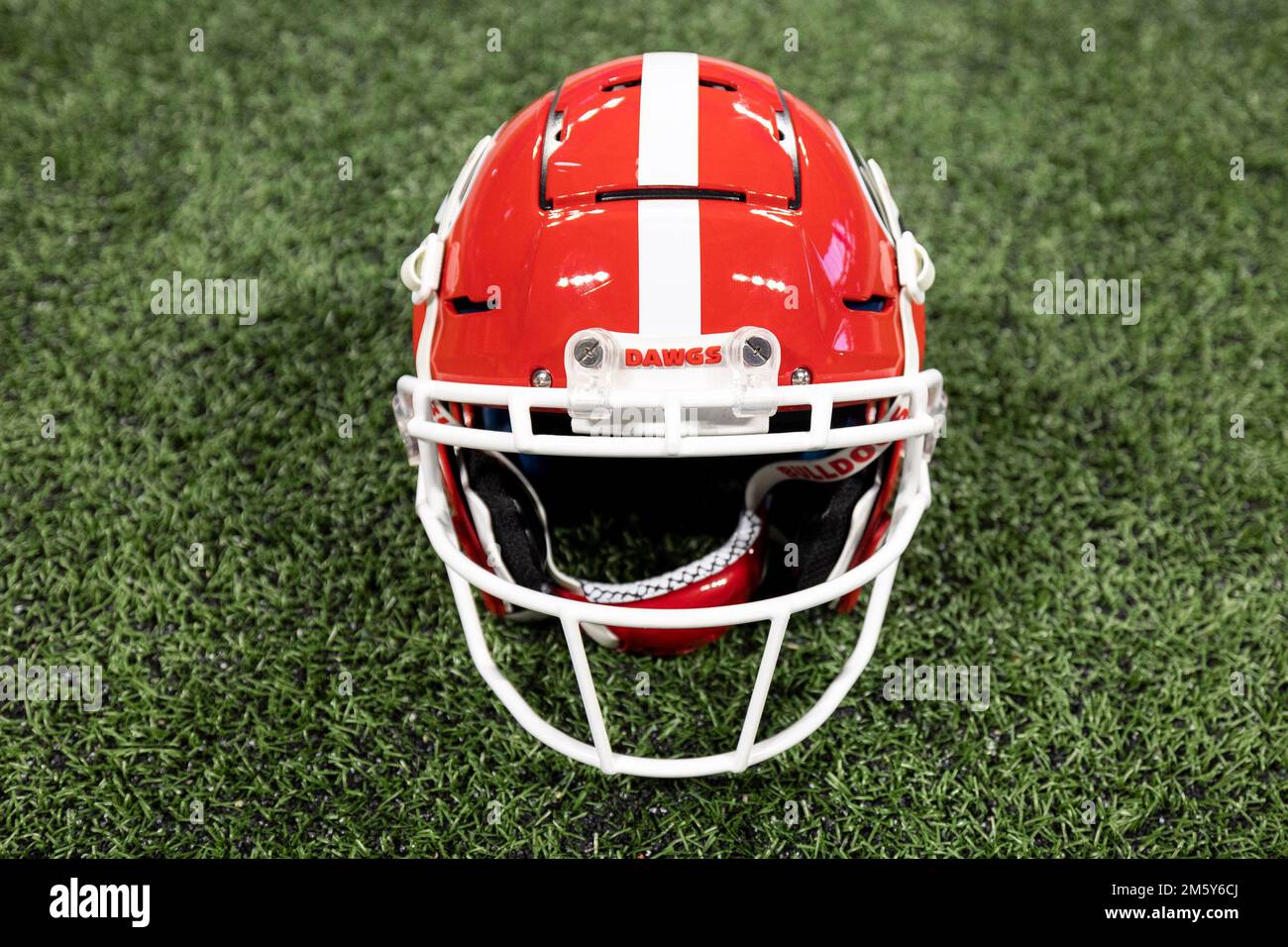 Atlanta, Georgia. 31st Dec, 2022. A general view Georgia helmet prior ...