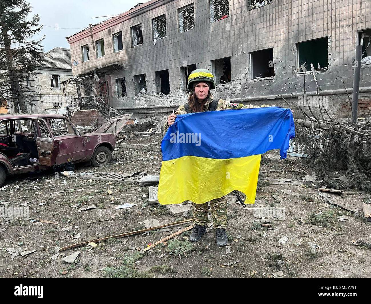 Lyman, Ukraine. 31st Dec, 2022. Ukrainian soldier in a Police building ...