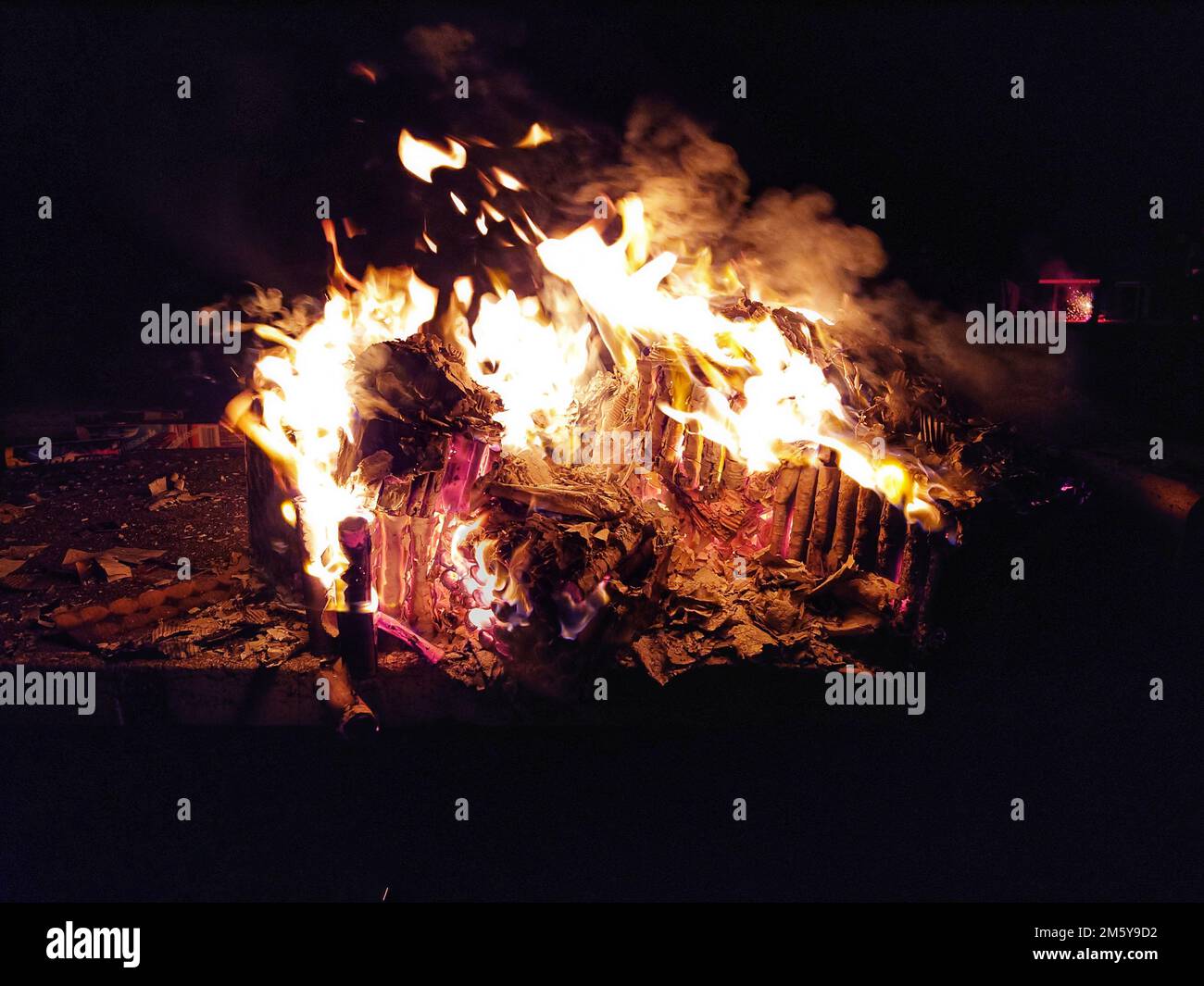 Munich, Bavaria, Germany. 1st Jan, 2023. Firework batteries on fire in ...