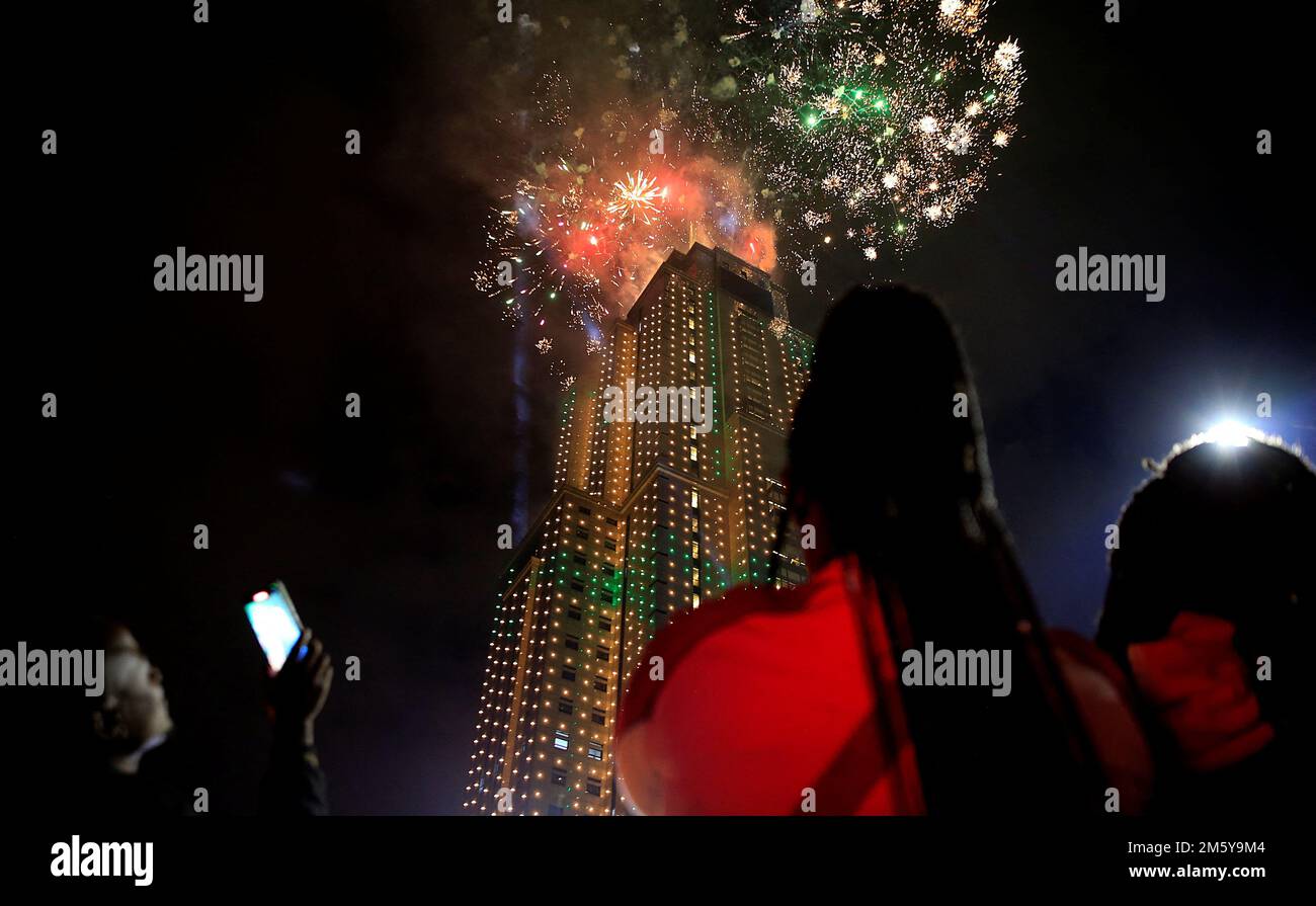 Human and phones hi-res stock photography and images - Alamy