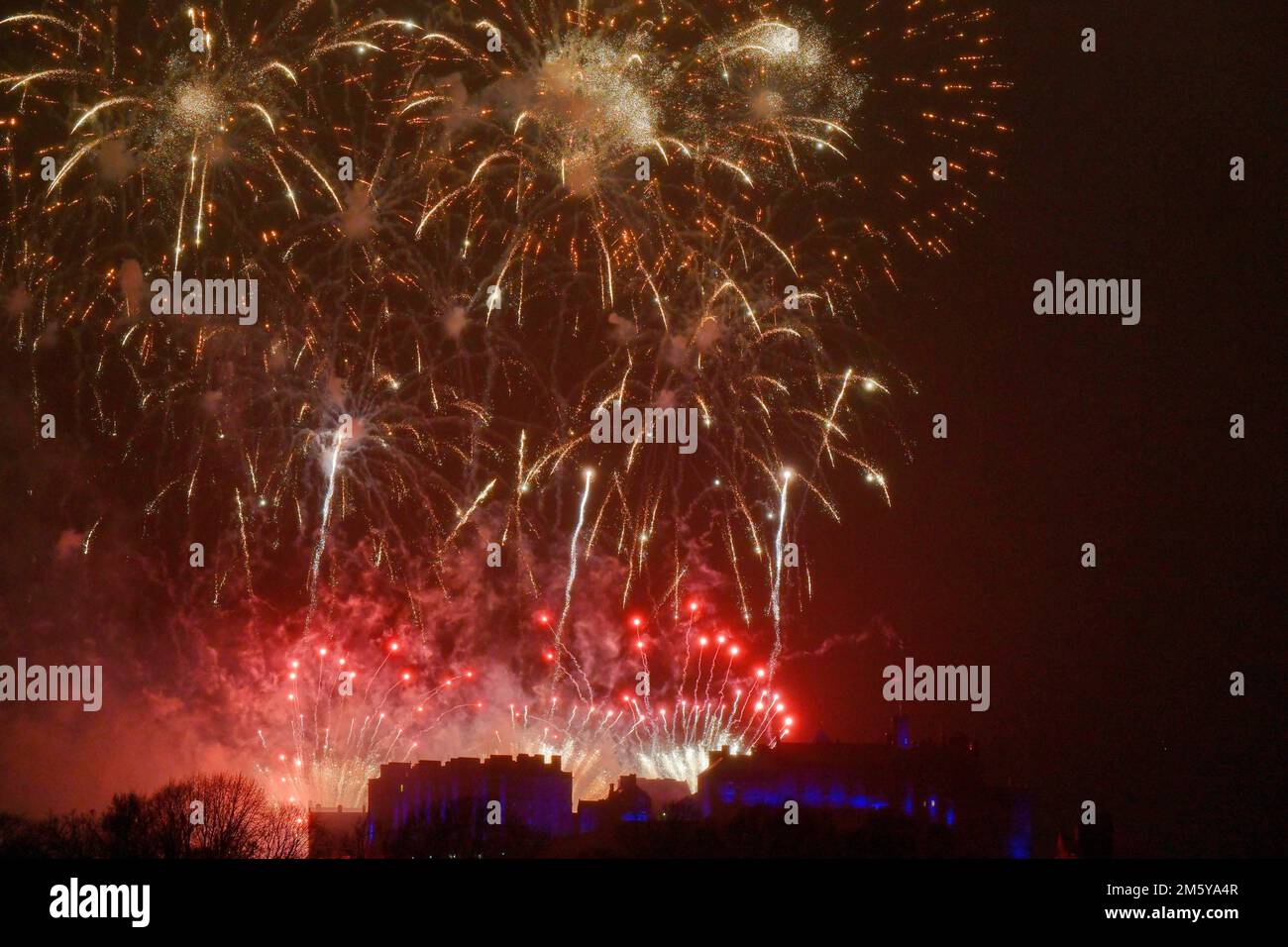 Edinburgh Scotland, UK 01 January 2023. Edinburgh Hogmanay fireworks ...