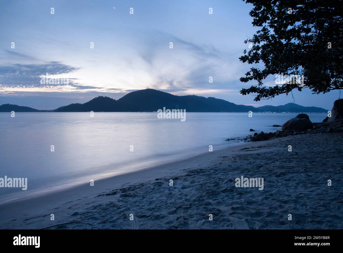 slow exposure shot at the late evening sky at the beach Stock Photo - Alamy