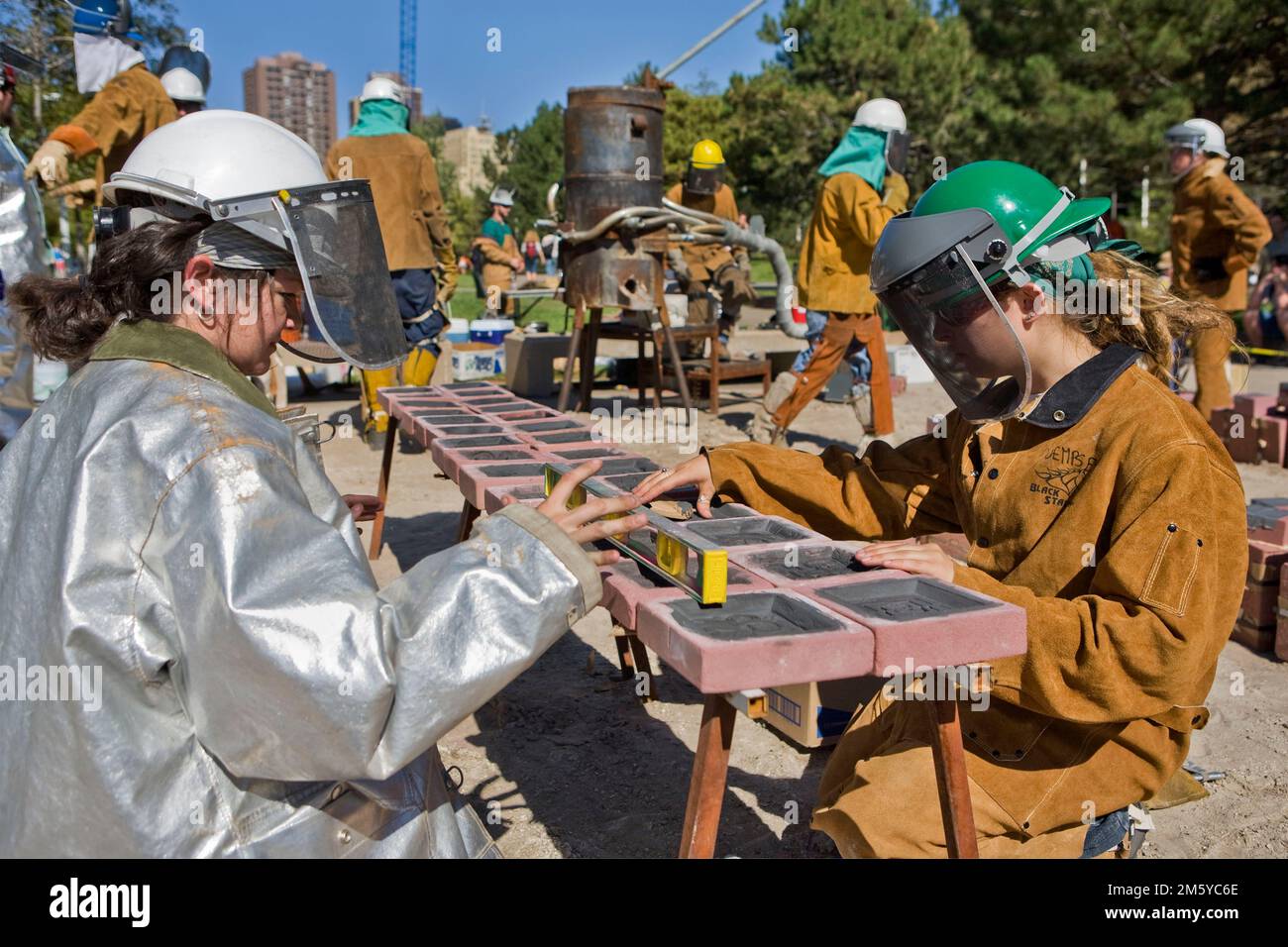 Hot molds hi-res stock photography and images - Alamy