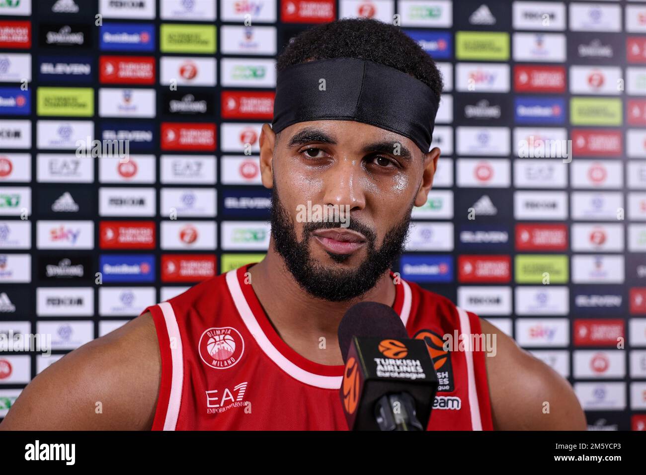 Milan, Italy. 29th Dec, 2022. Brandon Davies (Armani Milan center ...