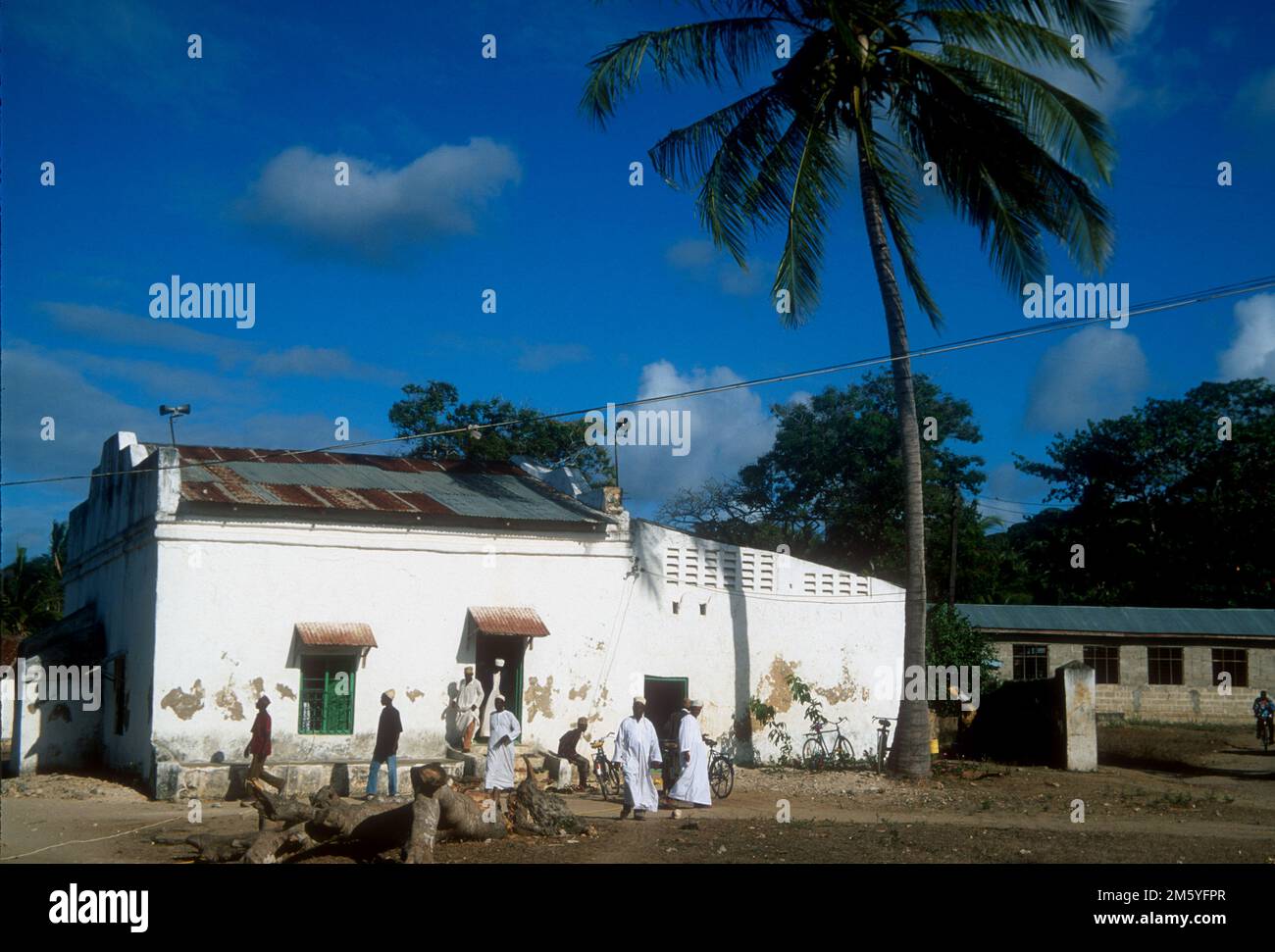 Mosque in Mikindani. Tanzania Stock Photo - Alamy