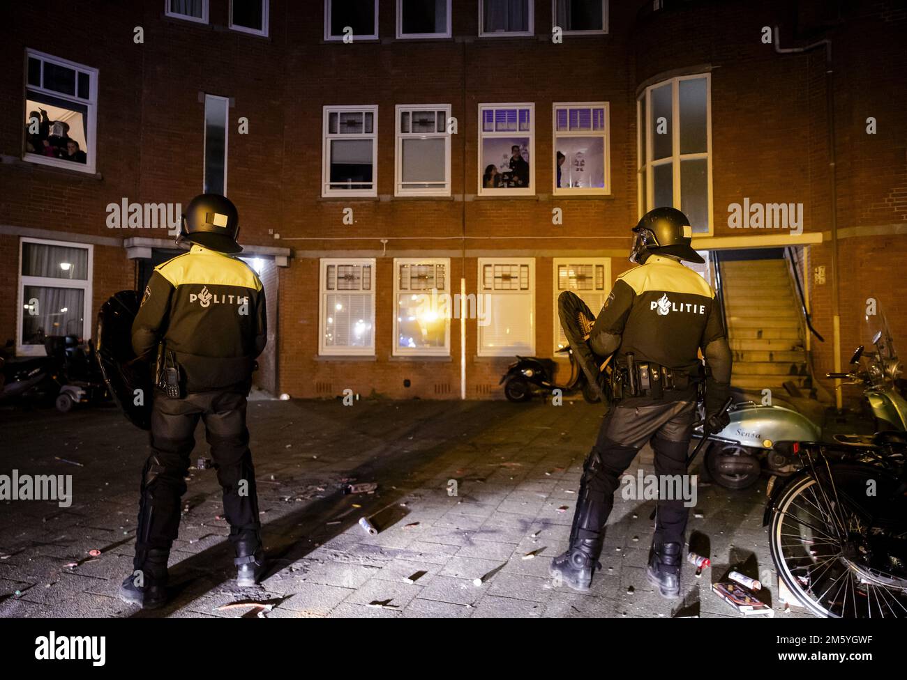THE HAGUE - Members of the Mobile Unit in action during New Year's Eve ...