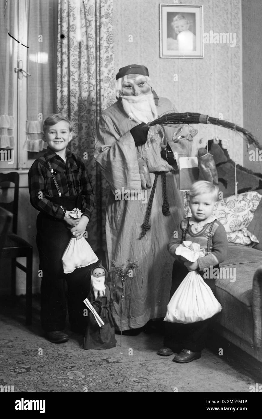 German boys hi-res stock photography and images - Alamy