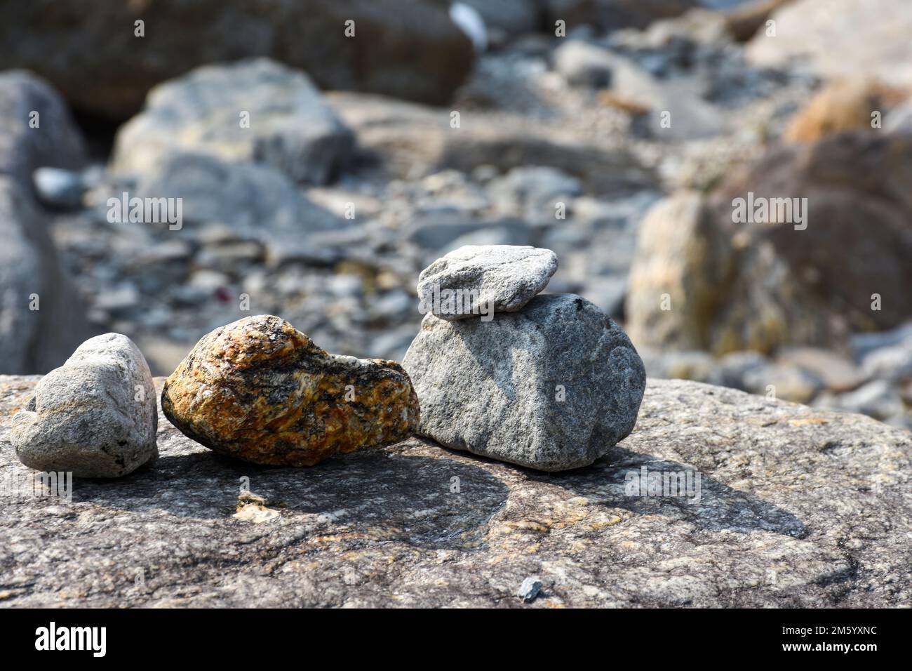 Pebble piles hi-res stock photography and images - Alamy