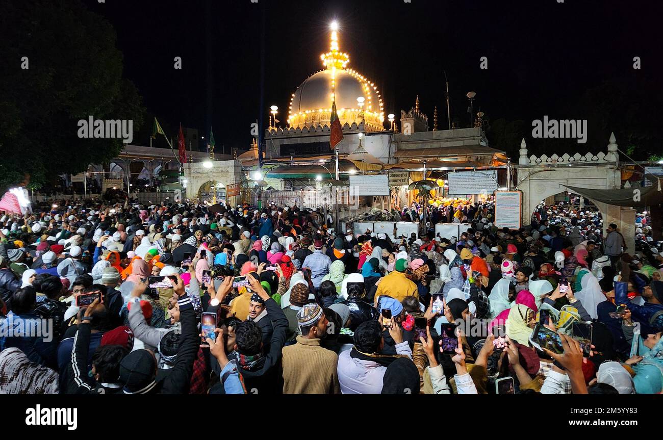 Ajmer, India. 01st Jan, 2023. New year celebration in Khwaja Moinuddin ...